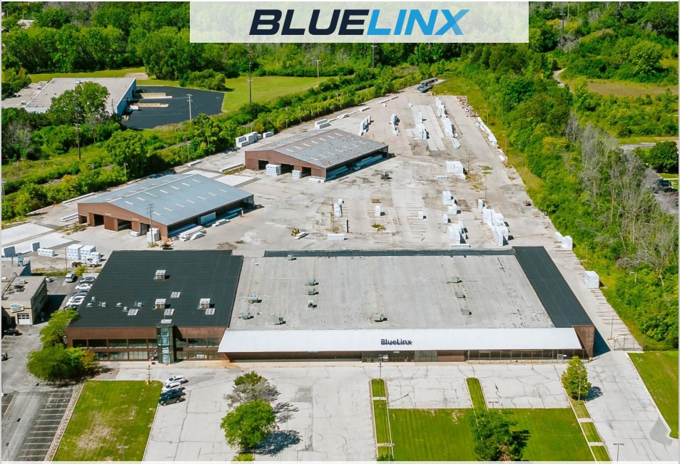 8365 N 76th St, Milwaukee, WI 53223 | LoopNet