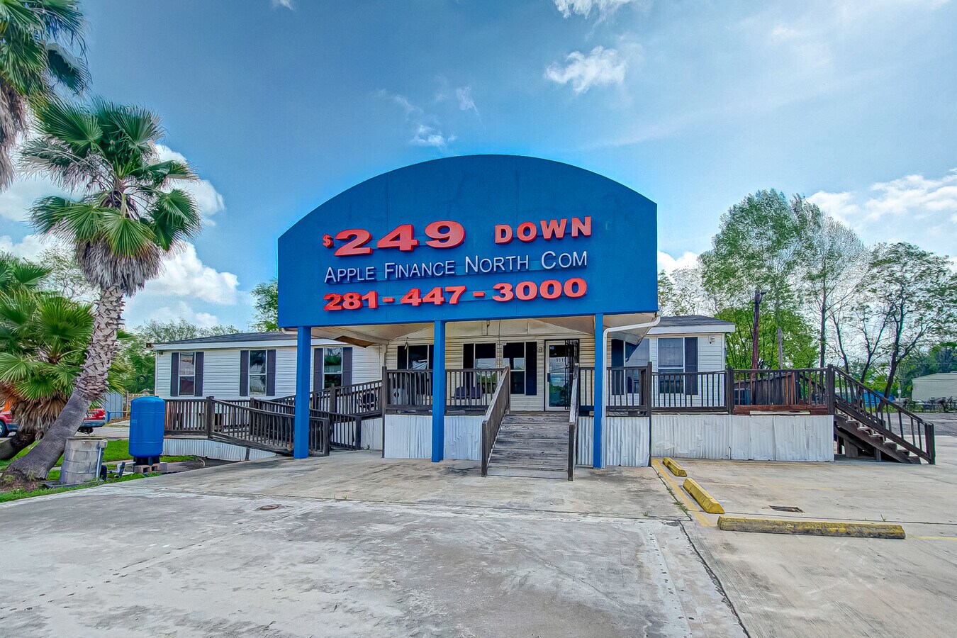 9510 North Fwy, Houston, TX 77037 | LoopNet