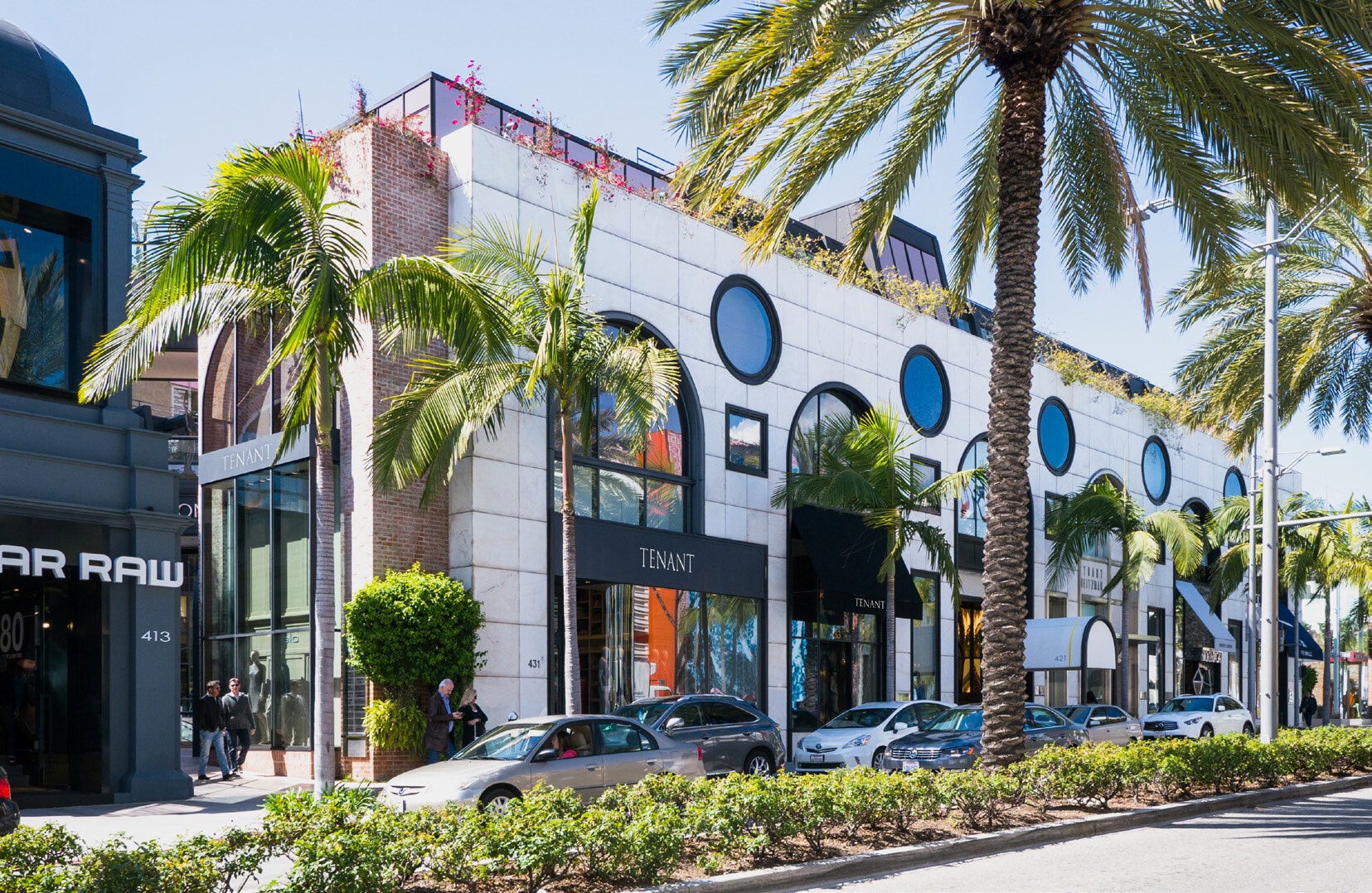 421-443 N Rodeo Dr, Beverly Hills, CA 90210 - Rodeo Collection | LoopNet