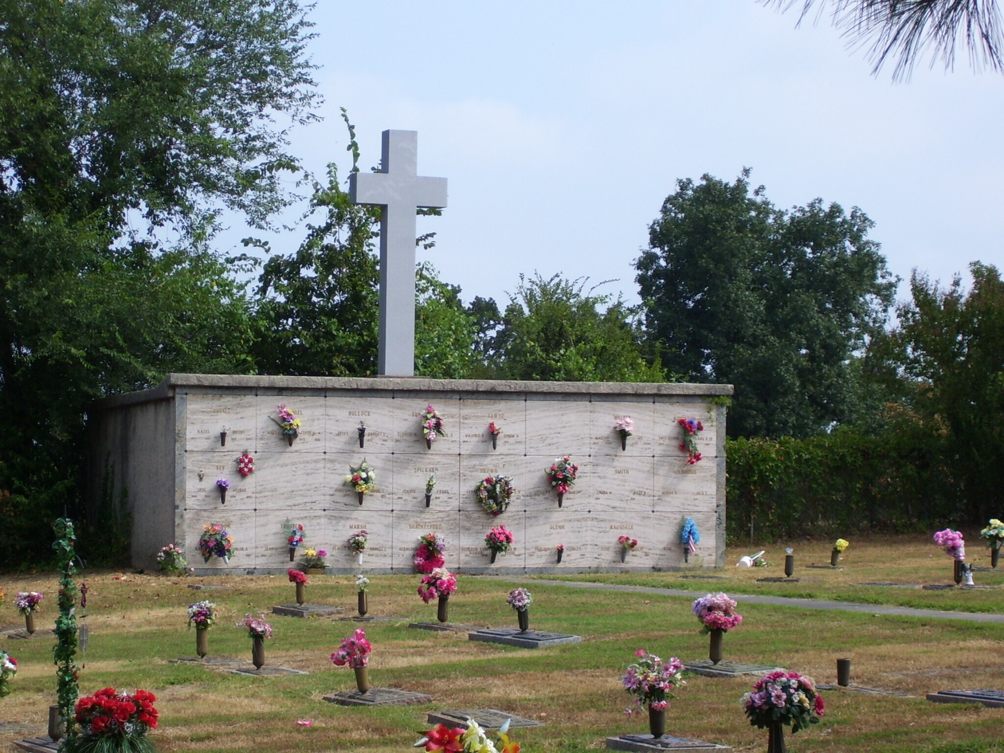 7600 Old Taft Rd, Muskogee, OK 74401 - Memorial Park Cemetery | LoopNet