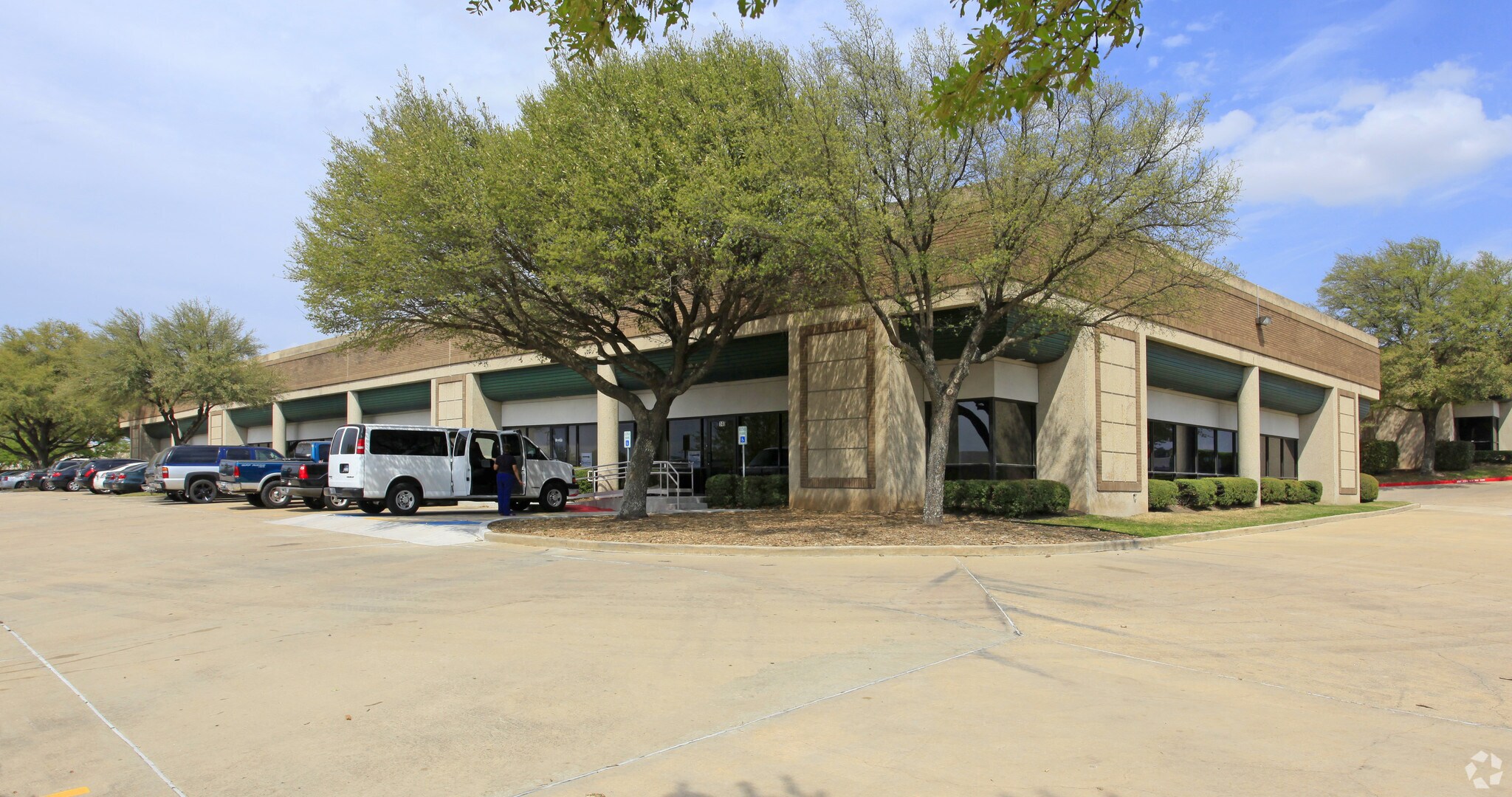 2621 Ridgepoint Dr, Austin, TX 78754 - Promontory Point E1 | LoopNet