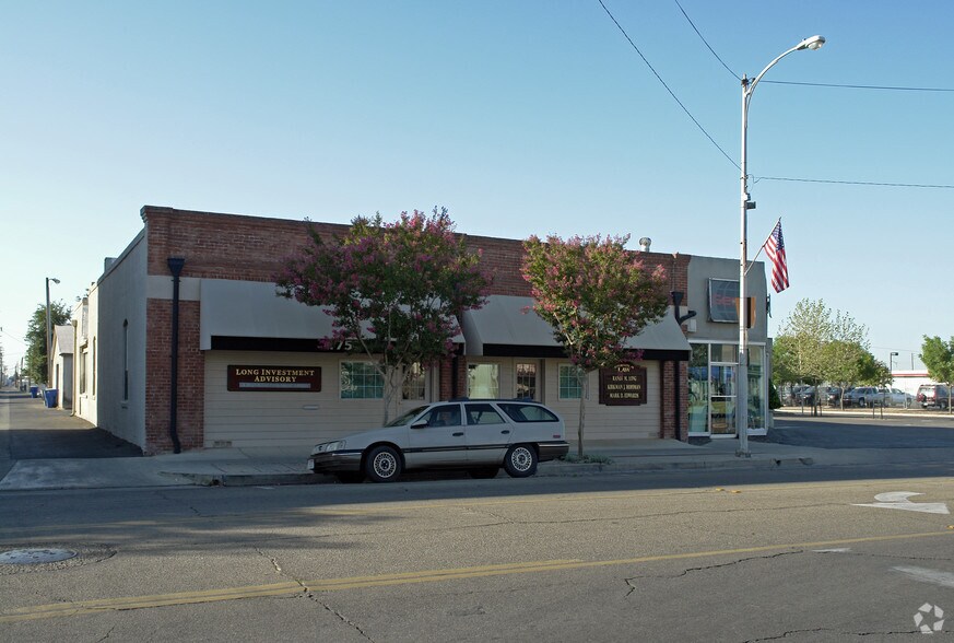 1752-1756 11th St, Reedley, CA 93654 | LoopNet