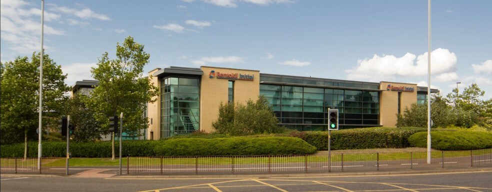 Castlegate Way, Dudley, WMD - Castlegate House | LoopNet