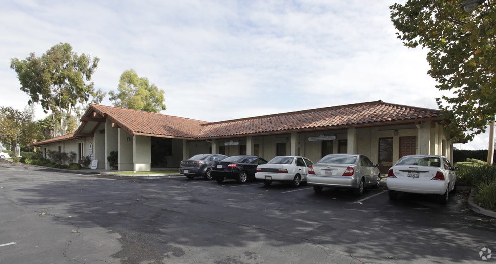 250-265 Laguna Rd, Fullerton, CA 92835 | LoopNet