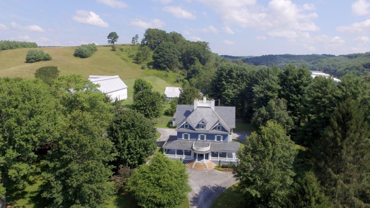 506 Cliffview Rd, Galax, VA 24333 | LoopNet