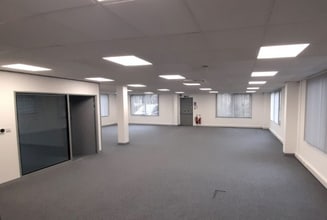 1 The Pavilions, Preston, PR2 2YB - Portway House | LoopNet