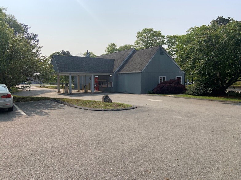 30 Barlows Landing Rd Pocasset Ma 02559 Retail For Sale Loopnet