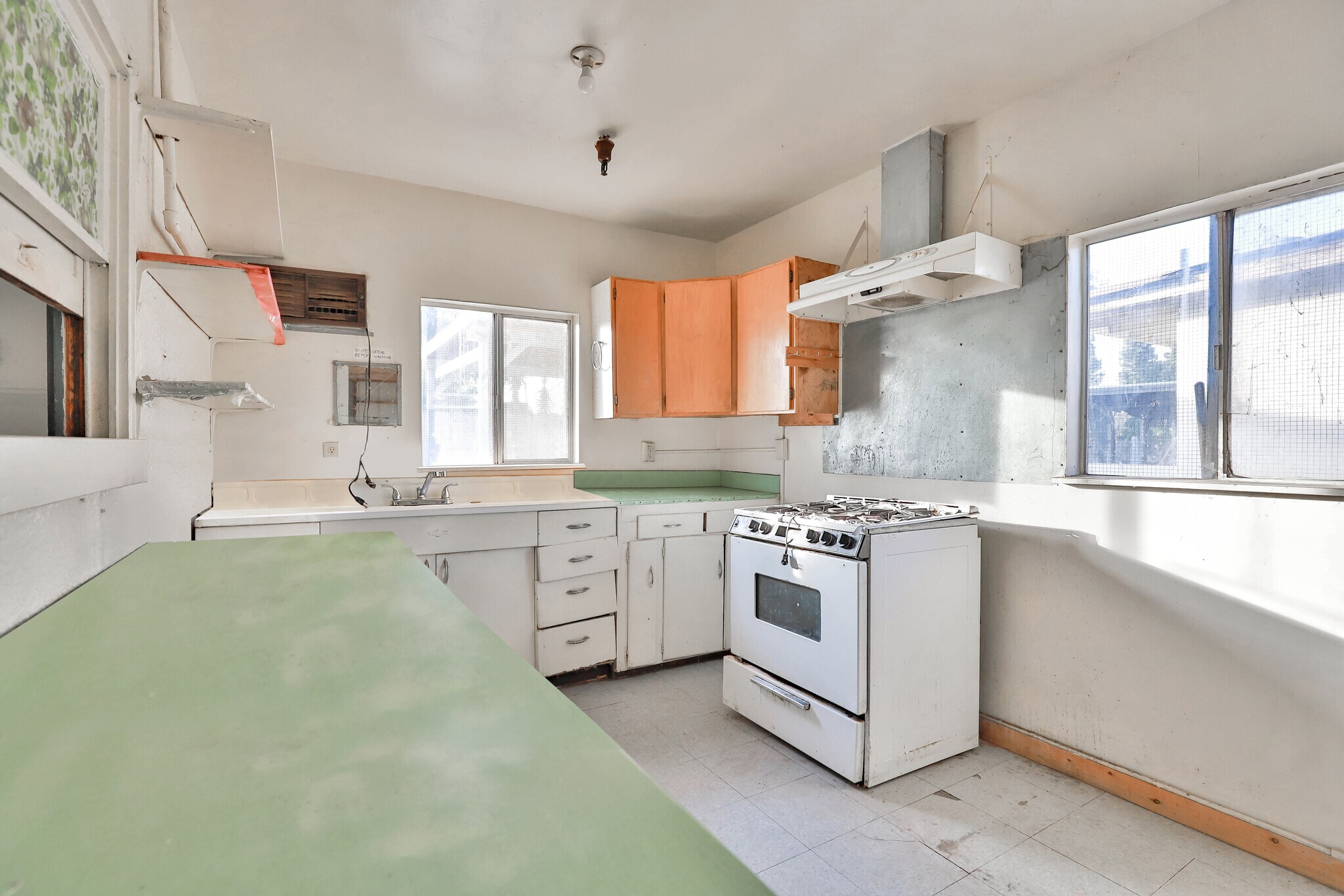 1590 E Dinuba Ave, Reedley, CA 93654 - Health Care for Sale | LoopNet