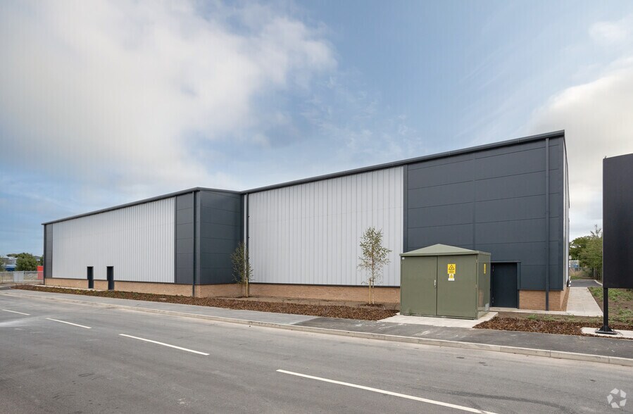 Whisby Rd, Lincoln, LN6 3QZ - Discovery Trade Park | LoopNet
