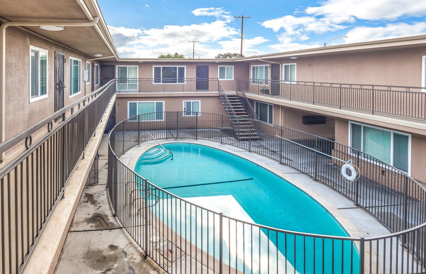 111 W Del Amo Blvd, Long Beach, CA 90805 | LoopNet