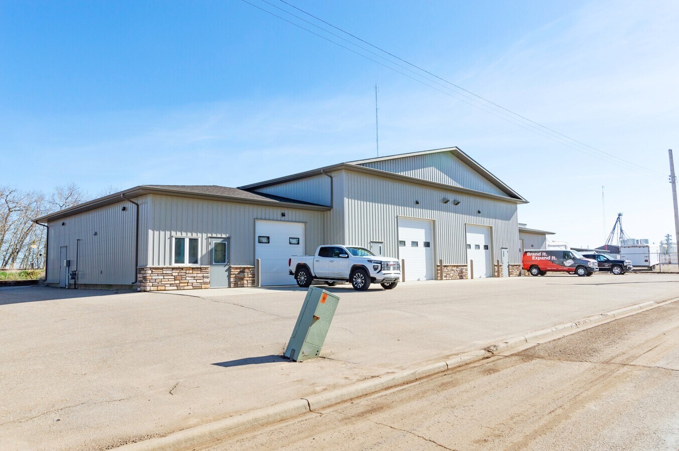 5306-5402 51 Av, Stettler, AB T0C 2L0 | LoopNet