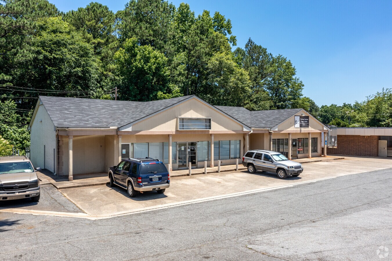 3590-3592 Covington Hwy, Decatur, GA 30032 | LoopNet