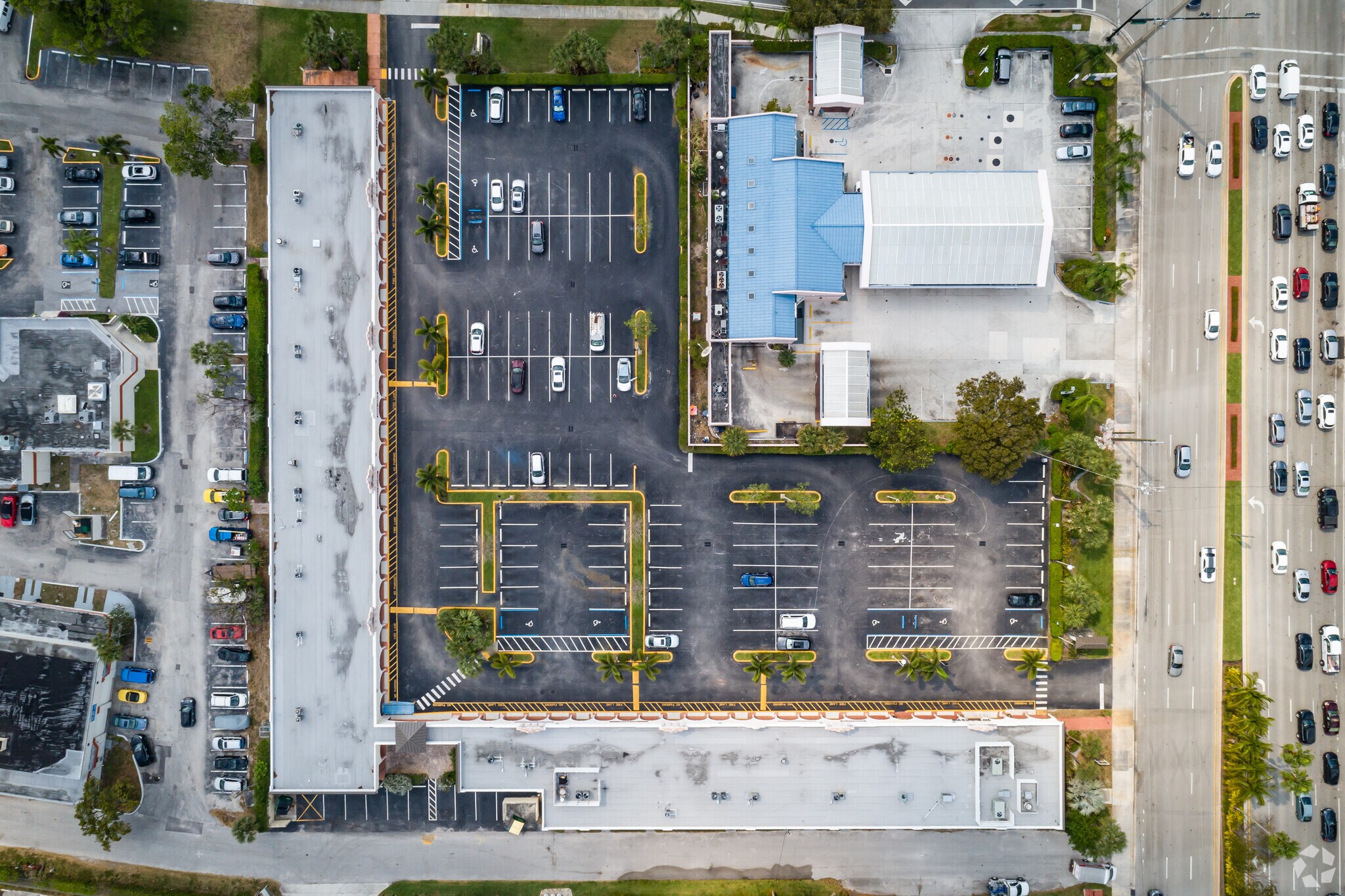 162 Yamato, Boca Raton, FL 33431 - Teeca Plaza | LoopNet