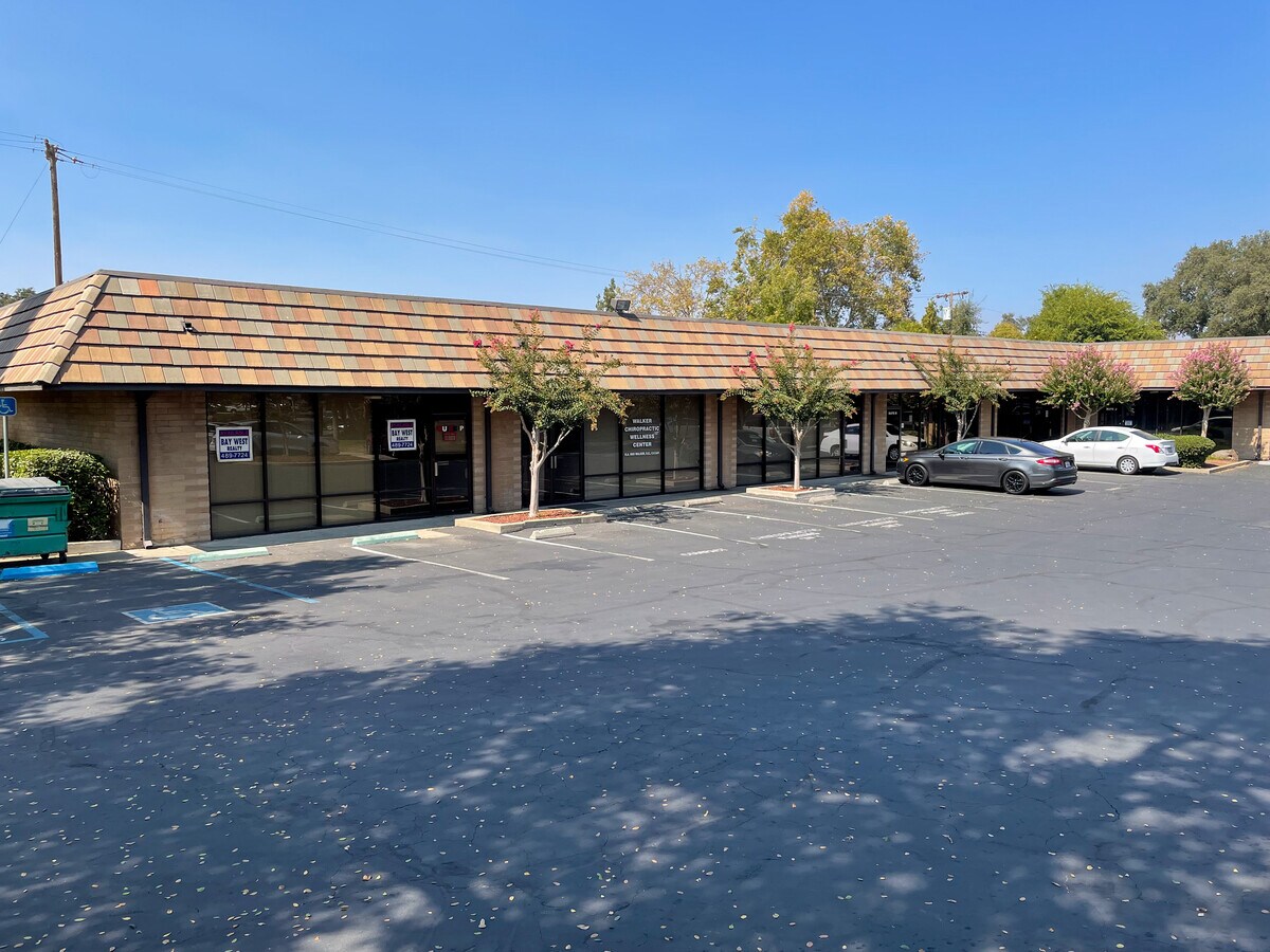 4441 Auburn Blvd, Sacramento, CA 95841 | LoopNet