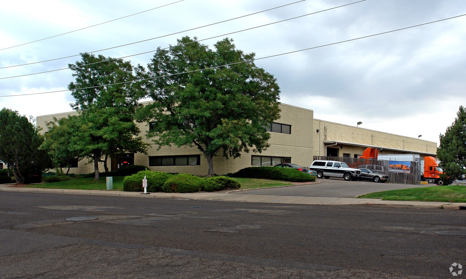 5400 N Joliet St, Denver, CO 80239 | LoopNet