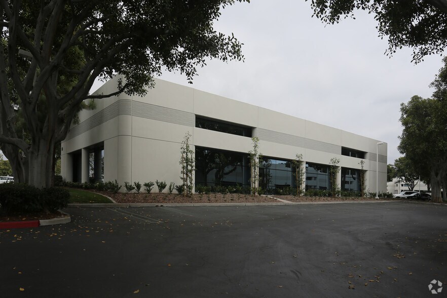 185 Technology Dr, Irvine, CA 92618 | LoopNet