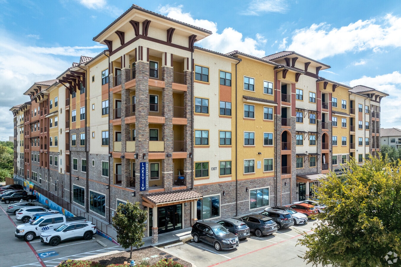 1307 Ridge Rd, Rockwall, TX 75087 - Lakeview Apartments | LoopNet