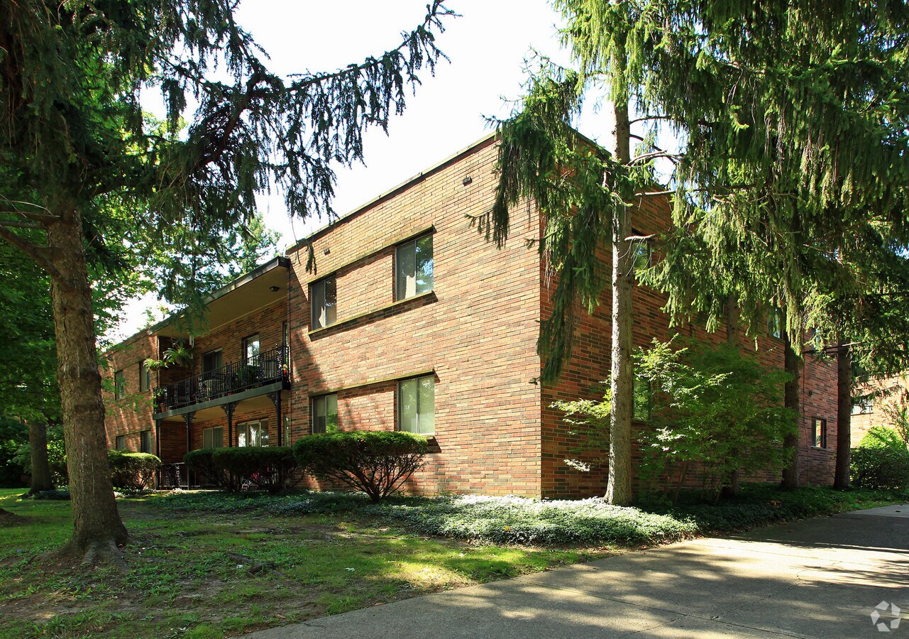 818-850 S Green Rd, South Euclid, OH 44121 | LoopNet