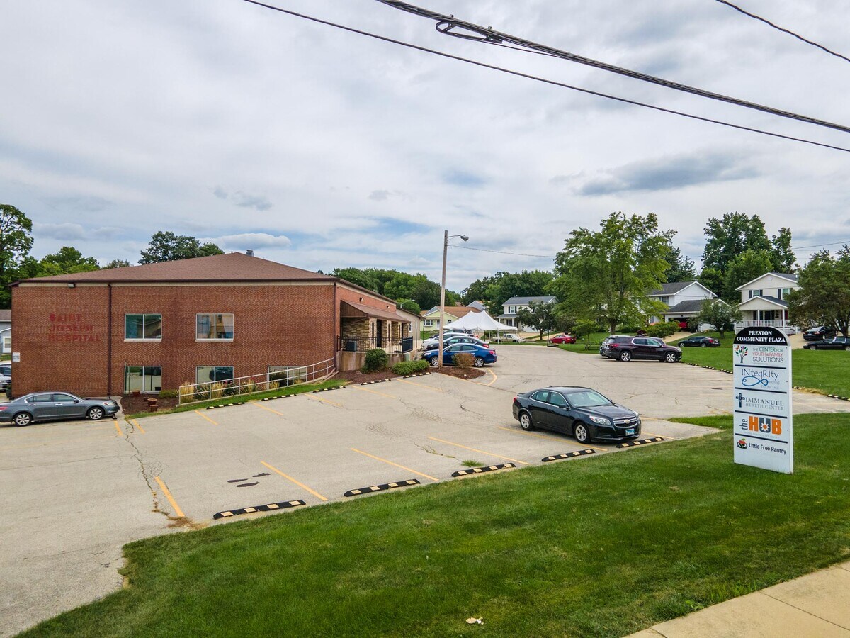 502 S Morris Ave Bloomington IL 61701 LoopNet