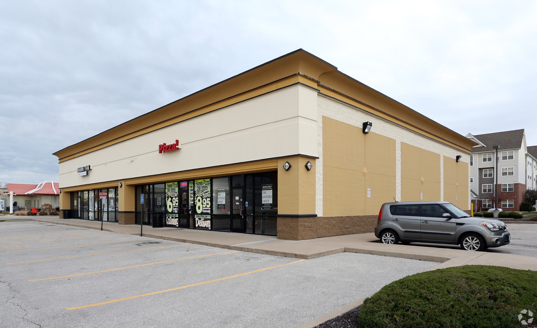 3260 Rider Trl S, Earth City, MO 63045 - Missouri River Center | LoopNet