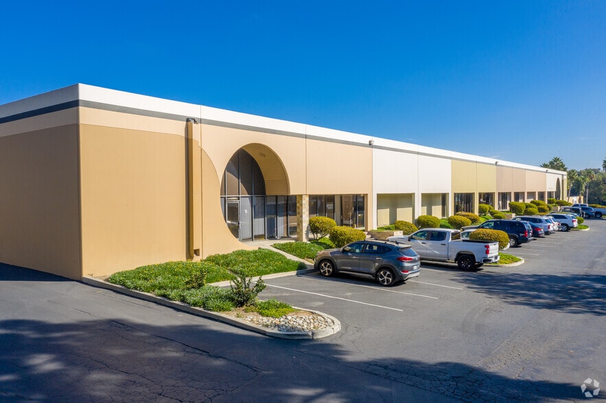 6221 Yarrow Dr, Carlsbad, CA 92011 | LoopNet