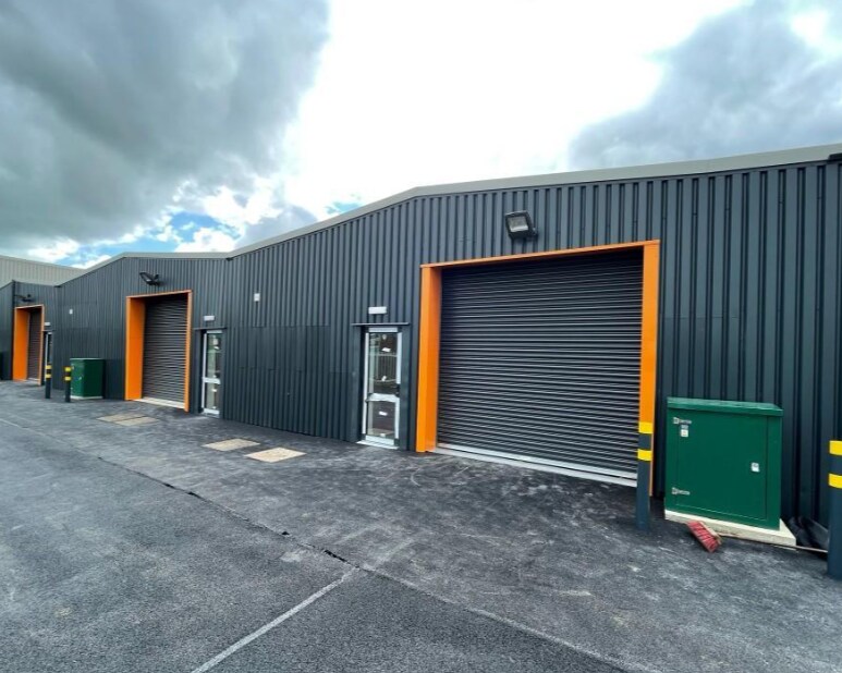 Blaydon Rd, Sandy, SG19 1RZ - Units 1-4 Sandy Industrial Estate | LoopNet