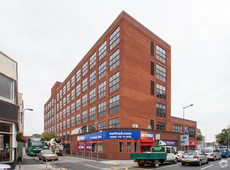 47 Newport Rd, Cardiff, VGL CF24 0AD - Longcross Court | LoopNet