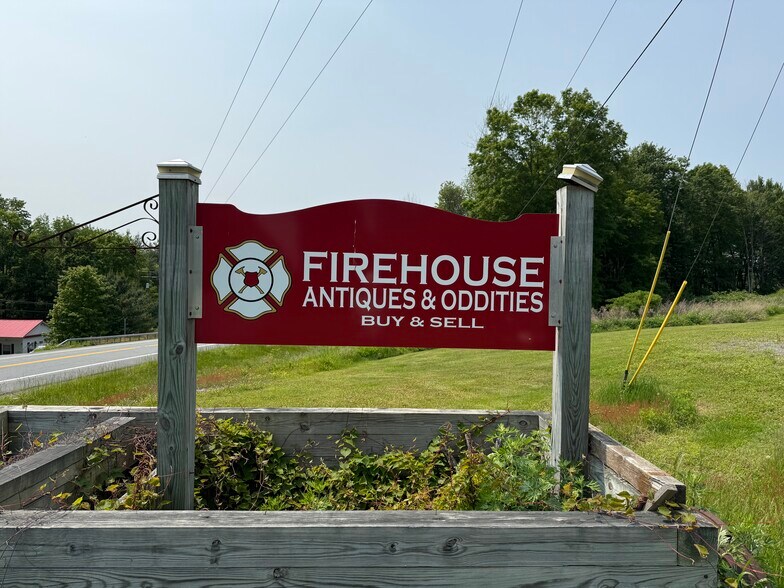 7 Mueller Rd, Cochecton, NY 12726 - Firehouse Antiques | LoopNet