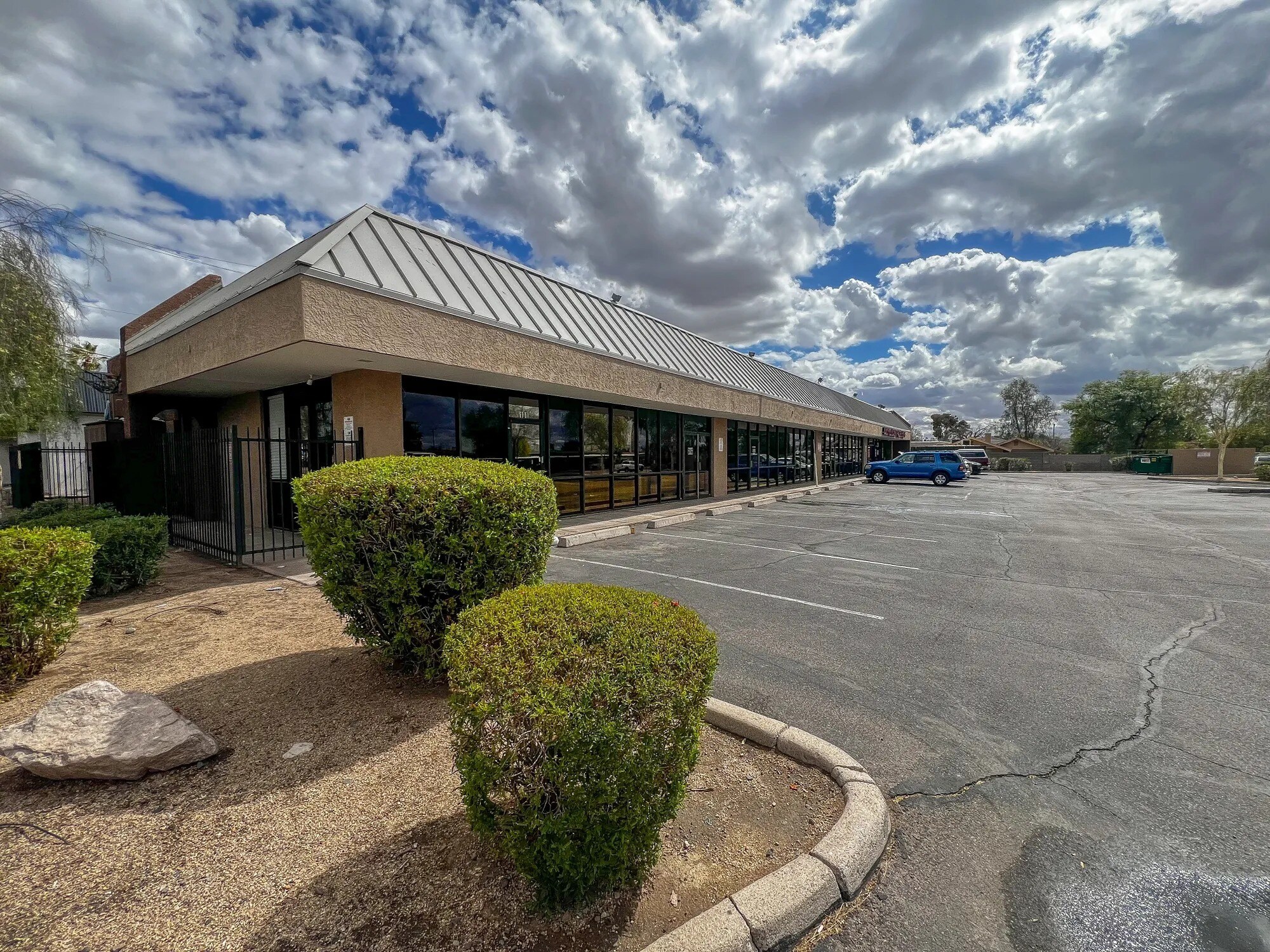 3001 E Thomas Rd, Phoenix, AZ 85016 | LoopNet