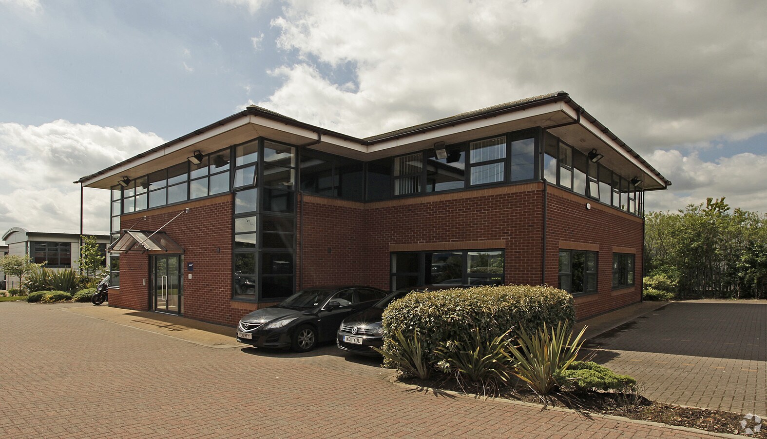 Hedley Ct, North Shields, TWR NE29 7SN | LoopNet