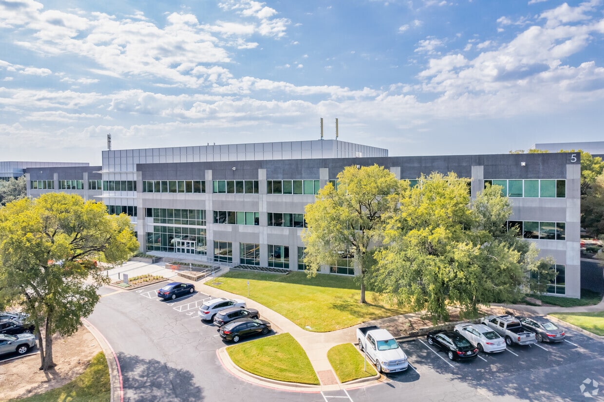12357-C Riata Trace Pky, Austin, TX 78727 - Riata Corporate Park | LoopNet