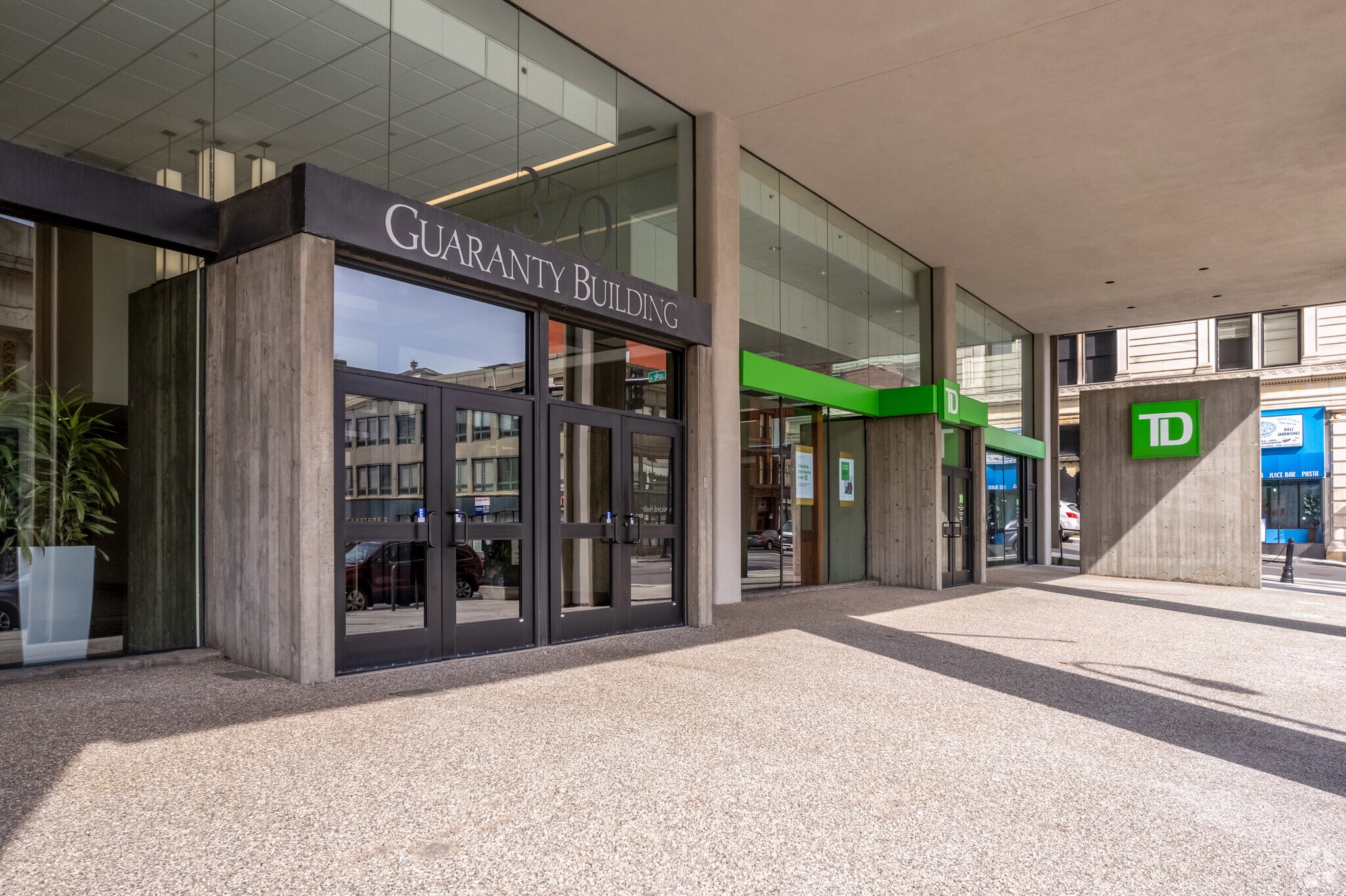 370 Main St, Worcester, MA 01608 - The Guaranty Building | LoopNet