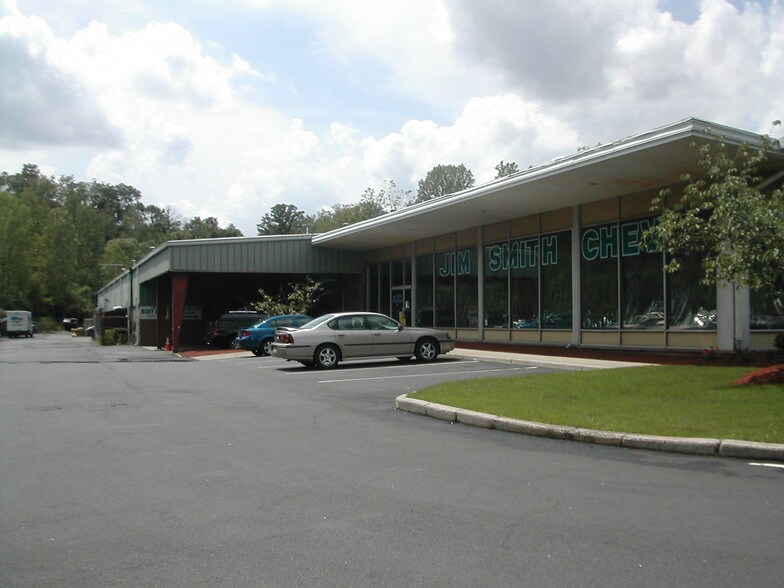 575 Chestnut Ridge Rd, Spring Valley, NY 10977 | LoopNet