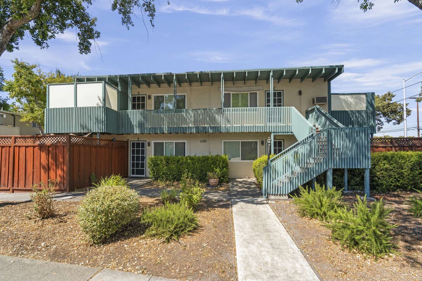 4185 Byron St, Palo Alto, CA 94306 | LoopNet