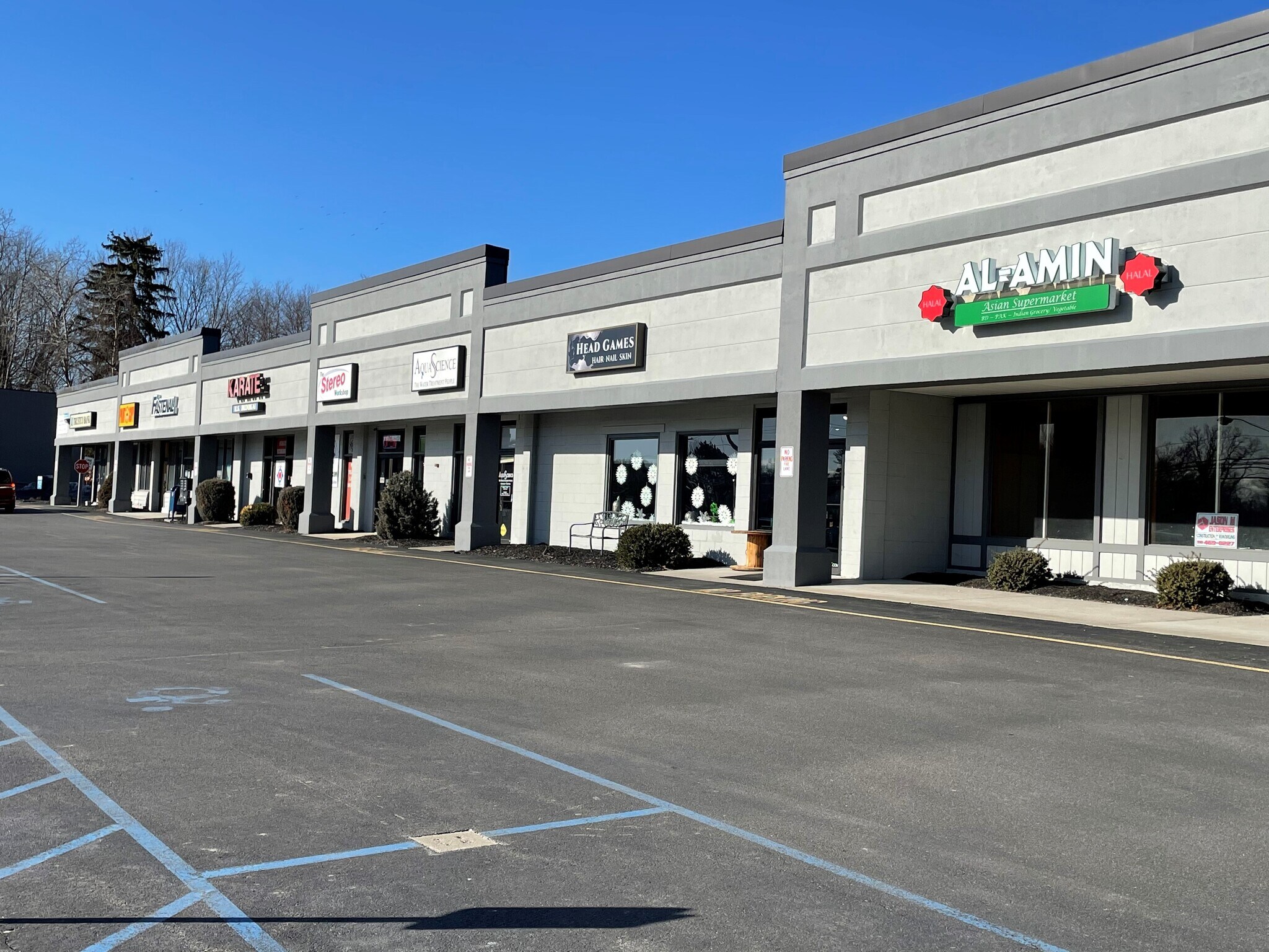 217 Guideboard Rd, Clifton Park, NY 12065 - Country Dollar Plaza | LoopNet