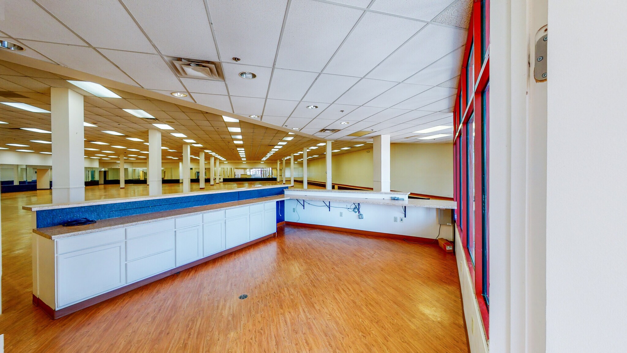 1201 S Broadway, Rochester, MN 55904 - Crossroads Shopping Center | LoopNet