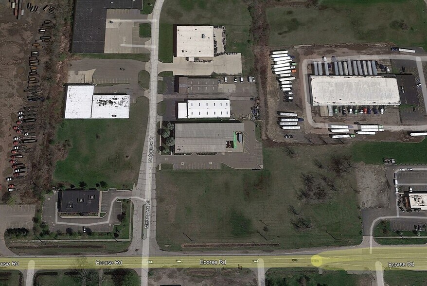 7025 Metroplex Dr, Romulus, MI 48174 - Industrial for Lease | LoopNet