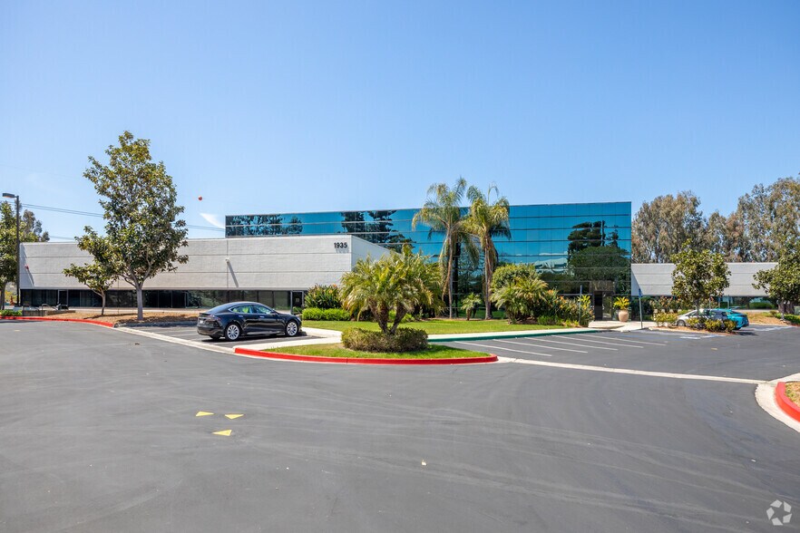 1935 Camino Vida Roble, Carlsbad, CA 92008 | LoopNet