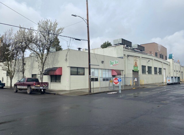 660 S Grape St, Medford, OR 97501 | LoopNet