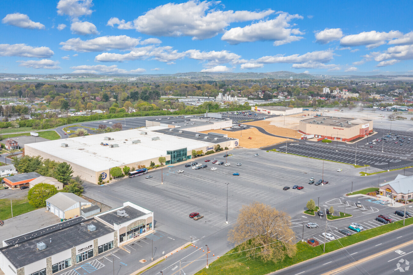 3050 N 5th Street Hwy, Reading, PA 19605 | LoopNet 3050 N 5th Street Hwy, Reading, PA 19605 | LoopNet