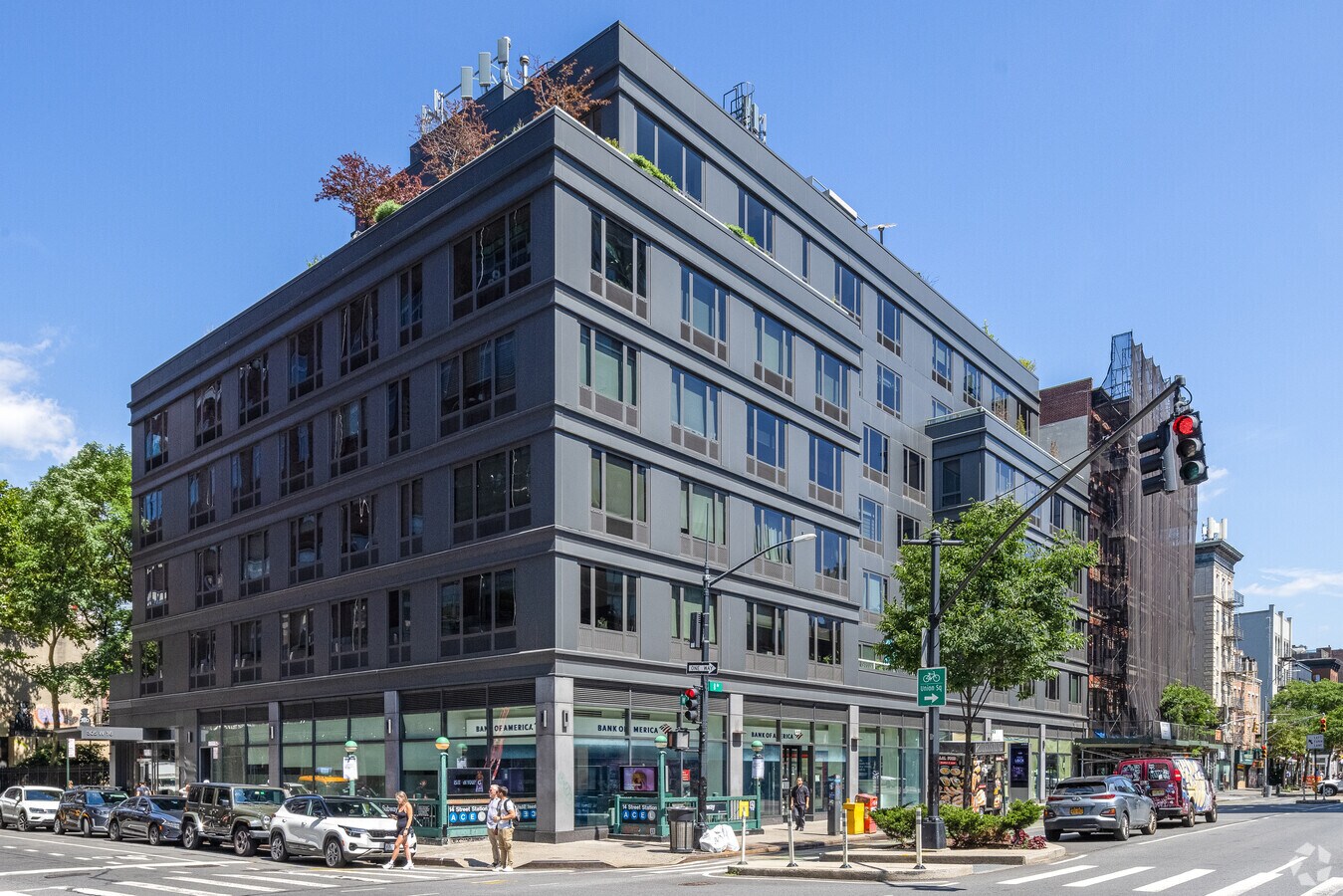 131 Eighth Ave, New York, NY 10011 | LoopNet