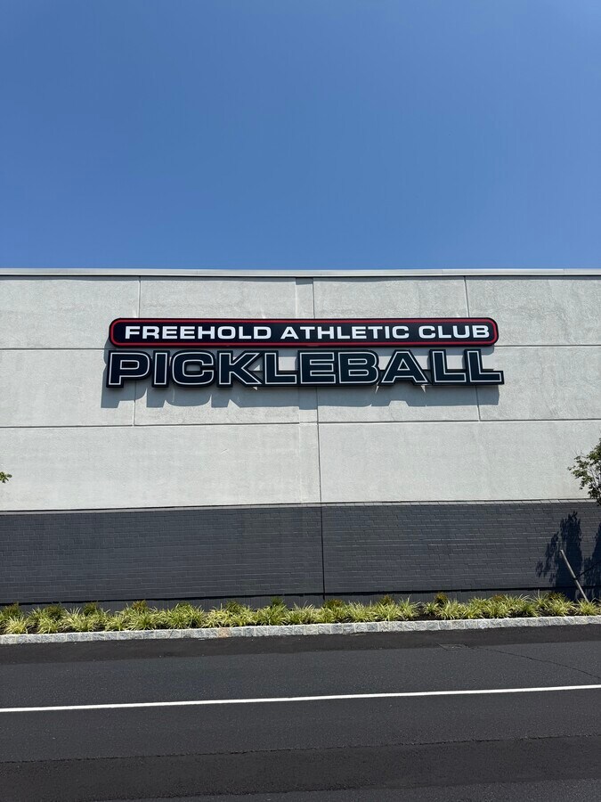 3710 Highway 9, Freehold, NJ 07728 - Freehold Raceway Mall | LoopNet