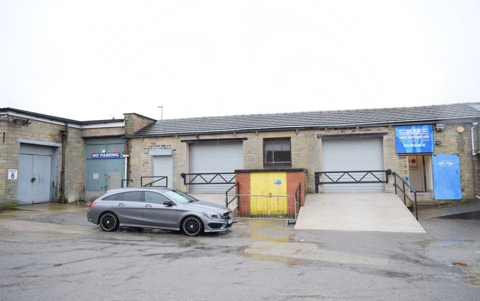 Two Bridge Rd, Rochdale, OL16 3SR | LoopNet