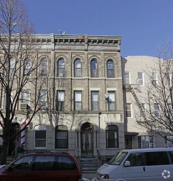 199 Java St, Brooklyn, NY 11222 - Multifamily for Sale | LoopNet