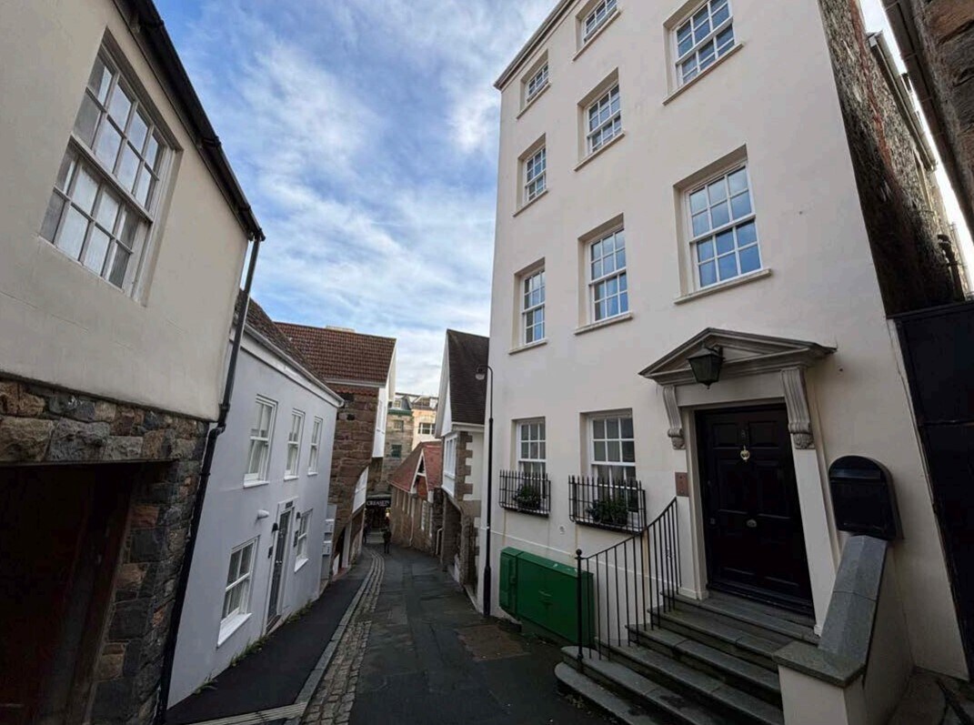8 Berthelot St, Guernsey, GY1 1LA - La Fleche House | LoopNet