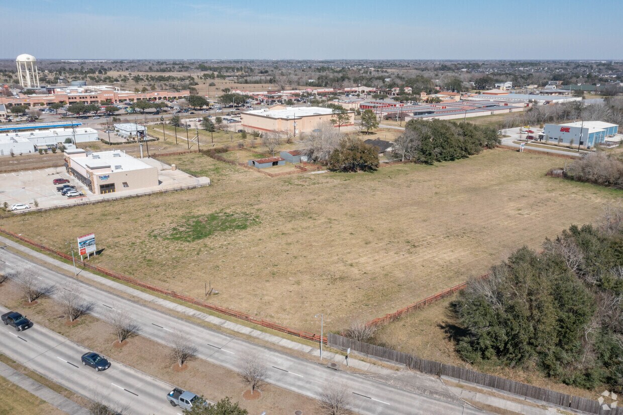 2849 Cullen Blvd, Pearland, TX 77584 | LoopNet