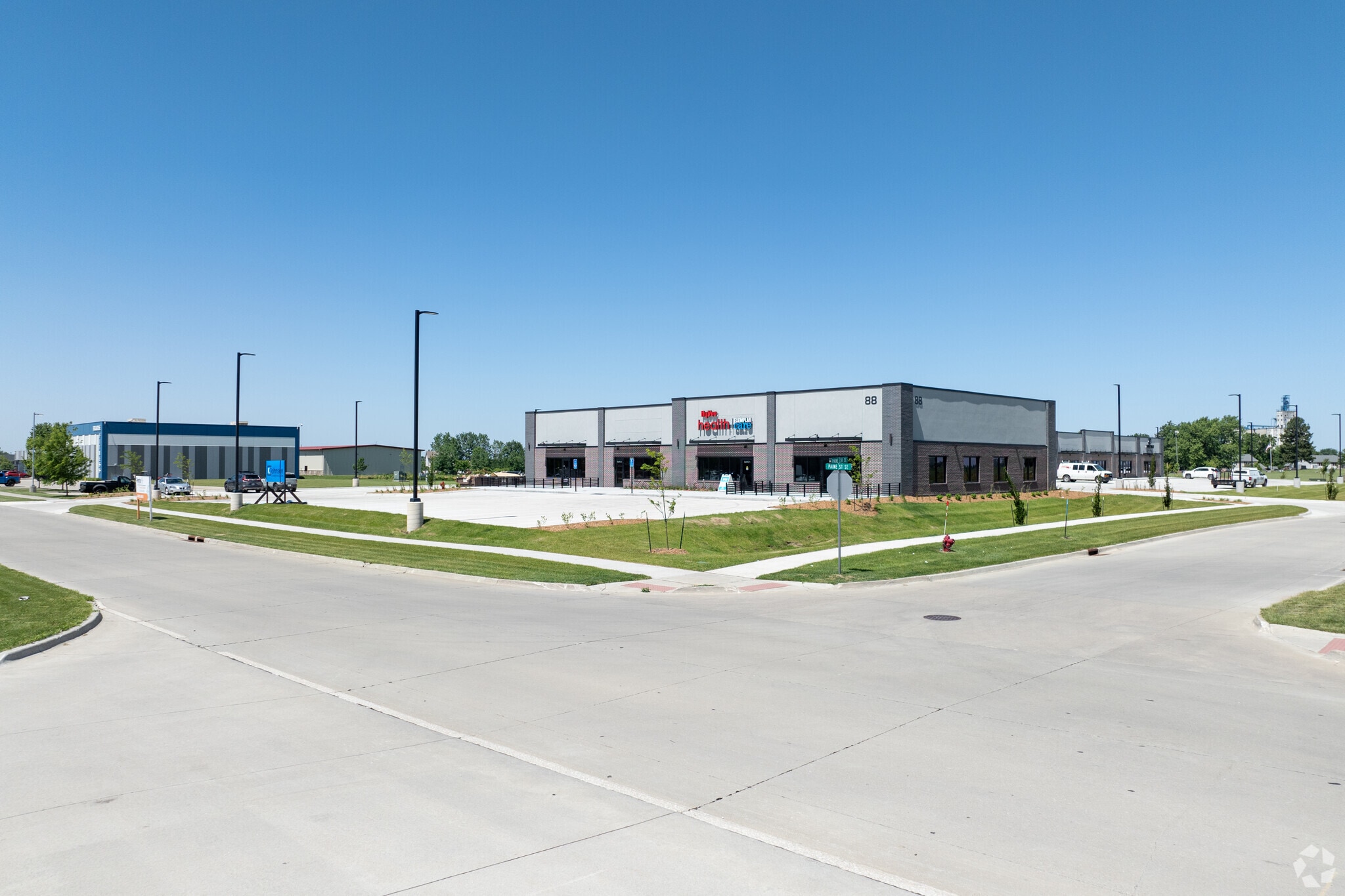88 Paine Cir SE, Bondurant, IA 50035 - Office/Retail for Lease | LoopNet