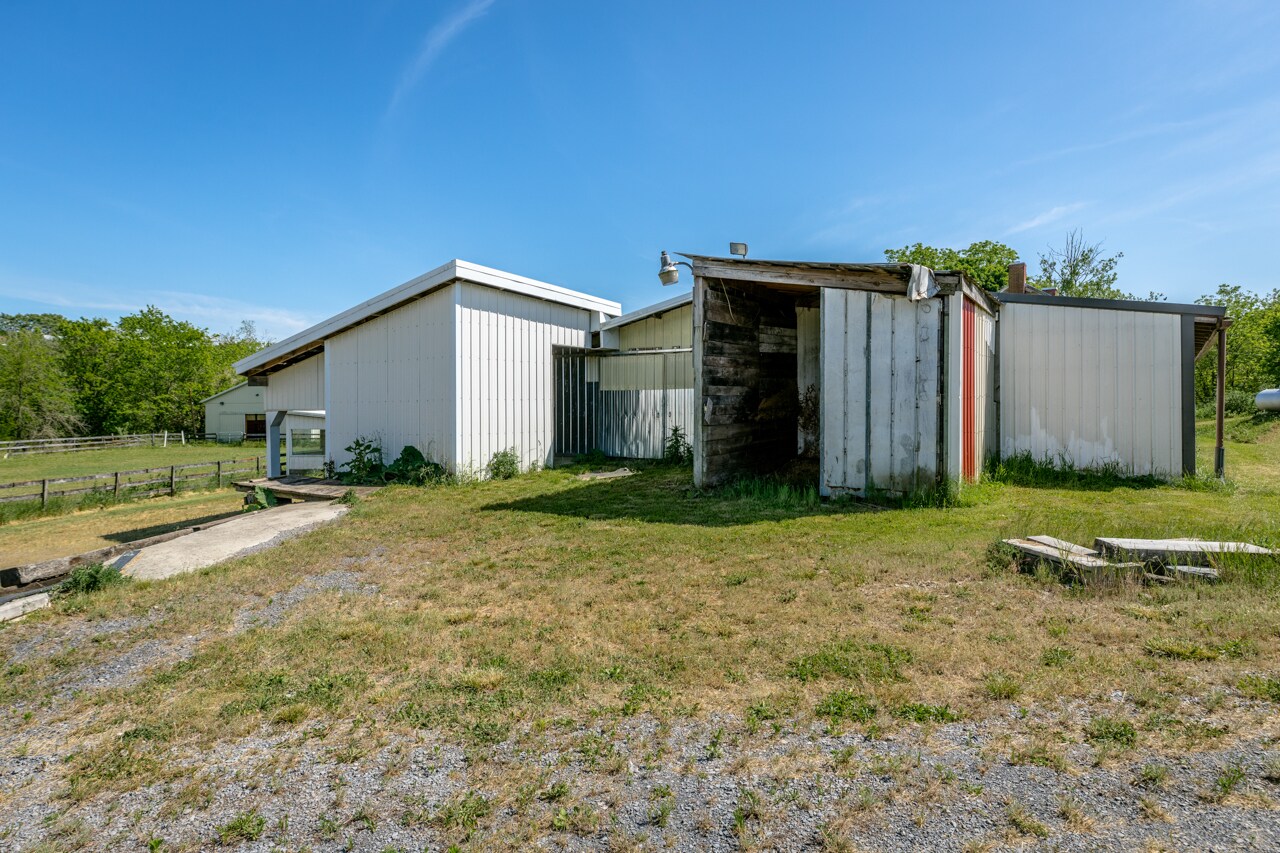 17258 Raders Church Rd, Timberville, VA 22853 - 9 ACRE HORSE FARMETTE ...