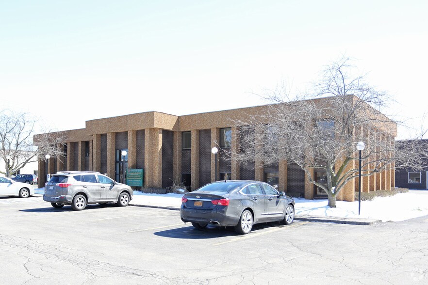 3255 Brighton Henrietta Townli Rd, Rochester, NY 14623 | LoopNet