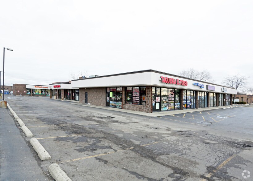 207-227 W Grand Ave, Bensenville, IL 60106 | LoopNet